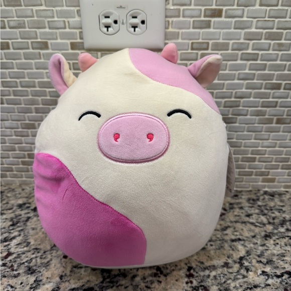 Squishmallows | Toys | Caedyn The Pink Cow Eyes Closed 1 Squishmallow ...
